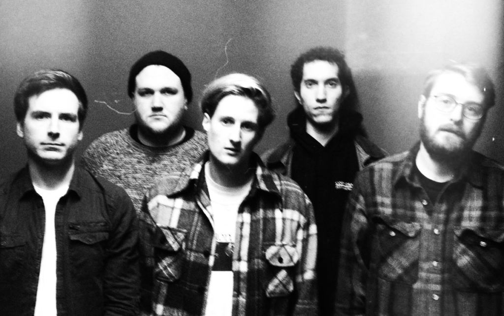 RENOUNCED veröffentlichen neues Album "Beauty Is A Destructive Angel ...