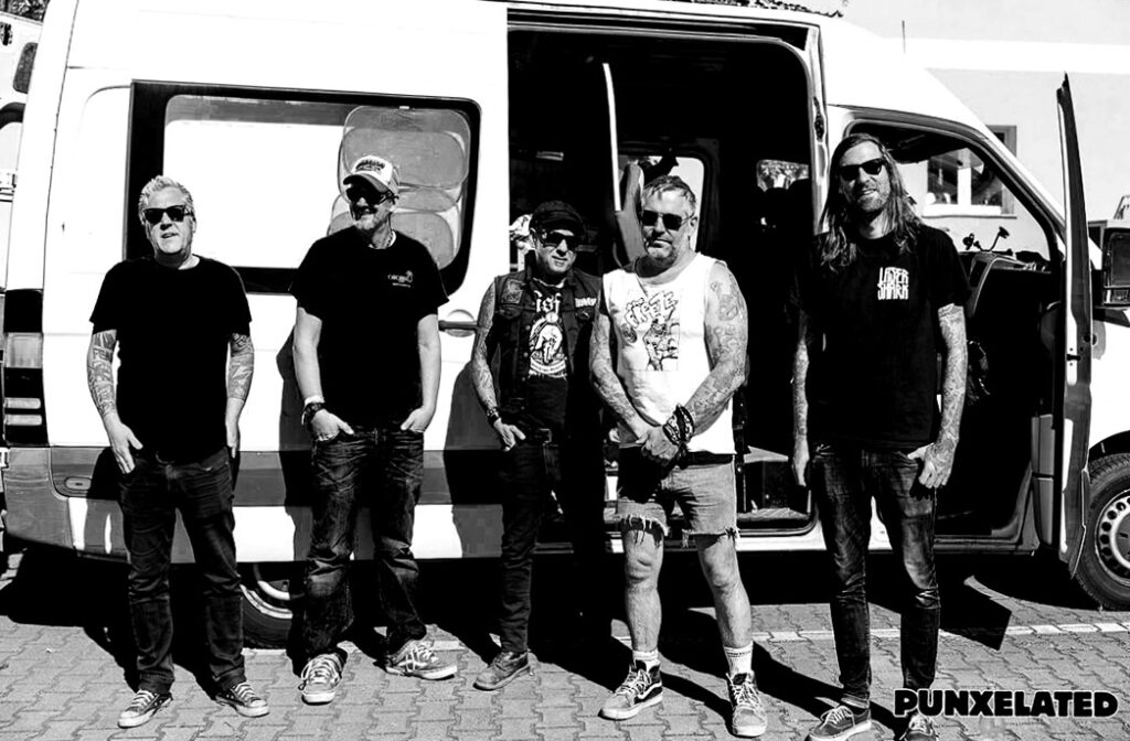 HAMMERHEAD kündigen Album an und veröffentlichen Single - AWAY FROM LIFE