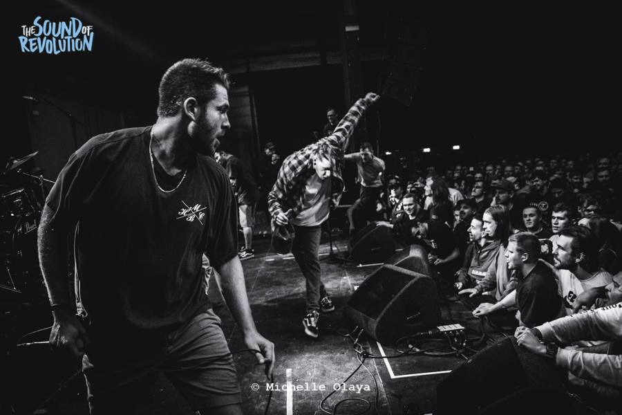 BACKTRACK im Interview zu "Bad To My World" - AWAY FROM LIFE