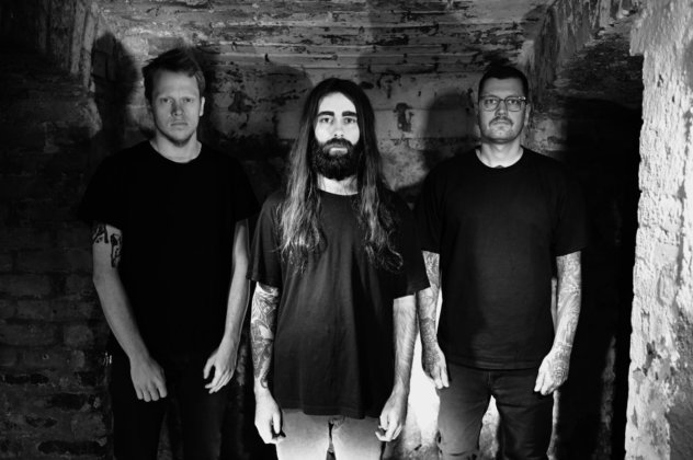 CHAVER veröffentlichen "Live Studio Session" | AWAY FROM LIFE