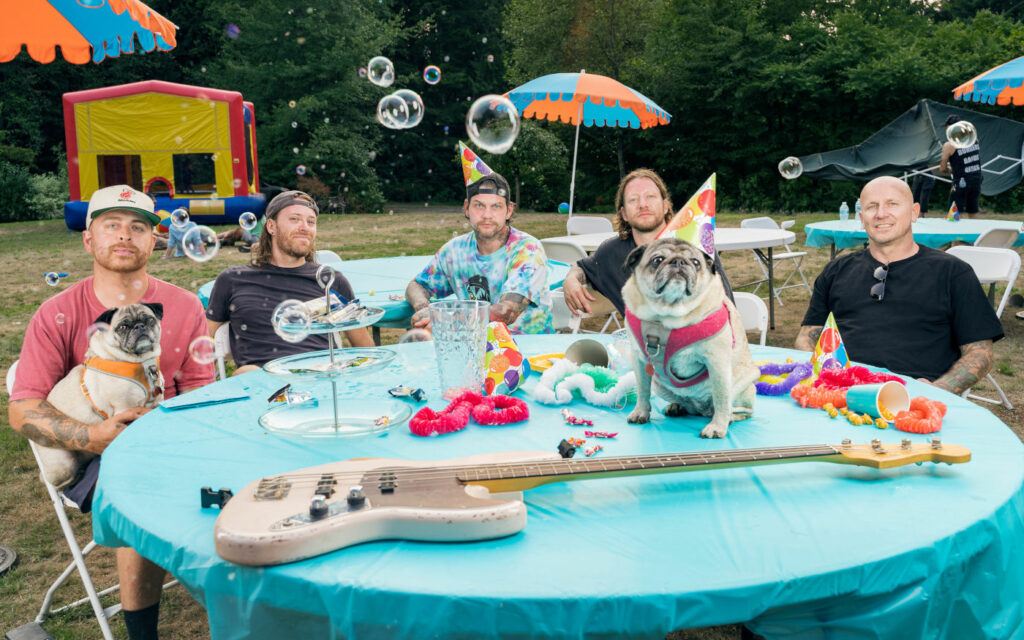 COMEBACK KID: Andrew Neufeld im Interview zu "Heavy Steps" - AWAY FROM LIFE