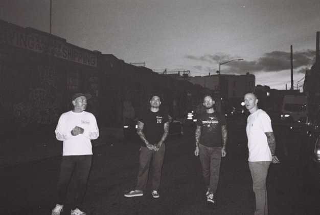 CONSTANT ELEVATION gibt Line-Up und neue EP "Freedom Beach" bekannt ...