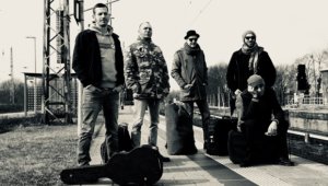 OXO86 goes English: Neues Album "...And The Usual Suspects" - AWAY FROM ...