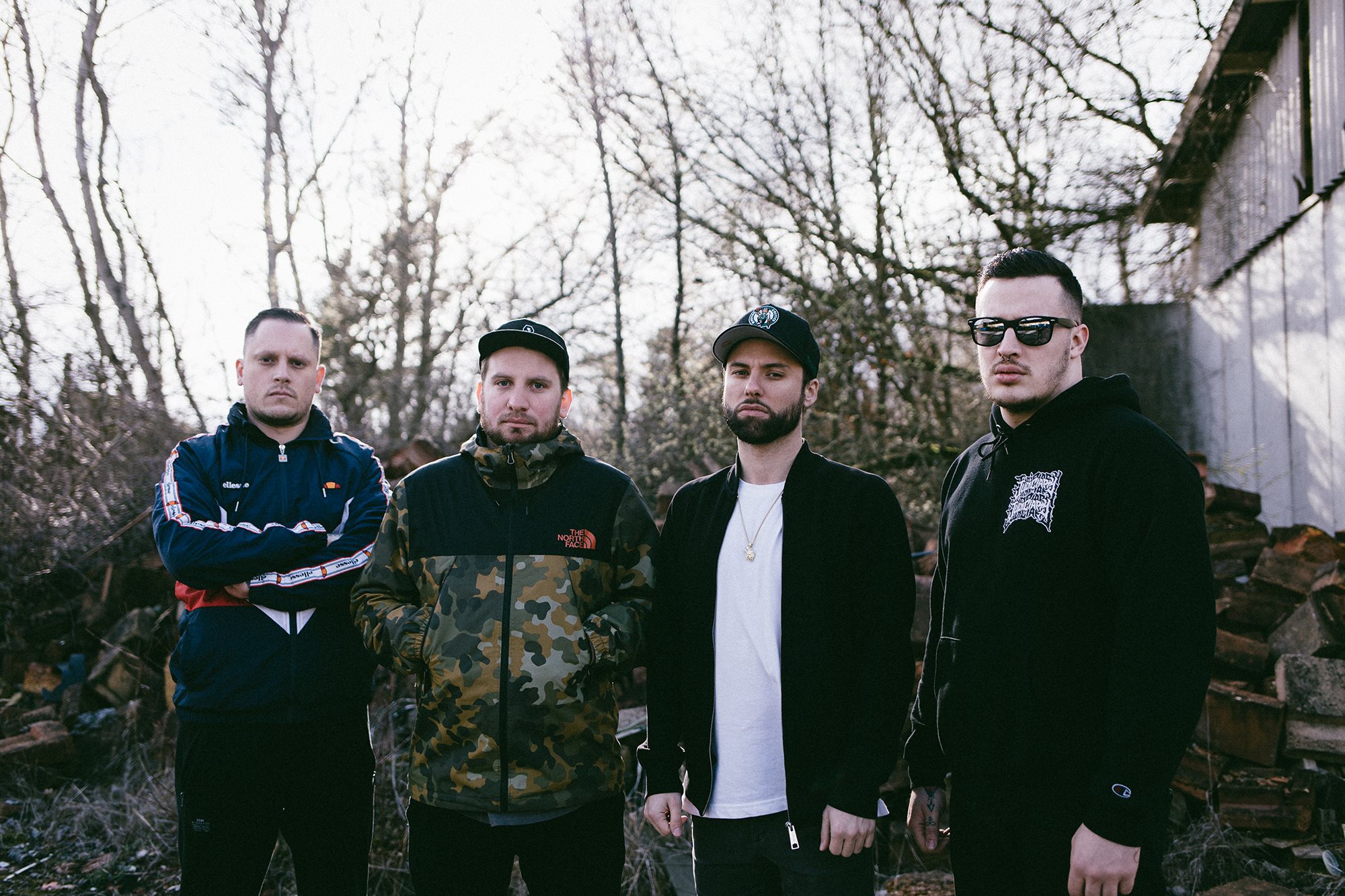 TORCH IT mit neuem Musikvideo zu "Paranoia (Slipping Away)" - AWAY FROM ...