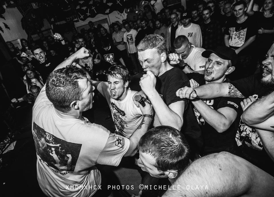 VIOLENT REACTION lösen sich Ende 2016 auf - AWAY FROM LIFE