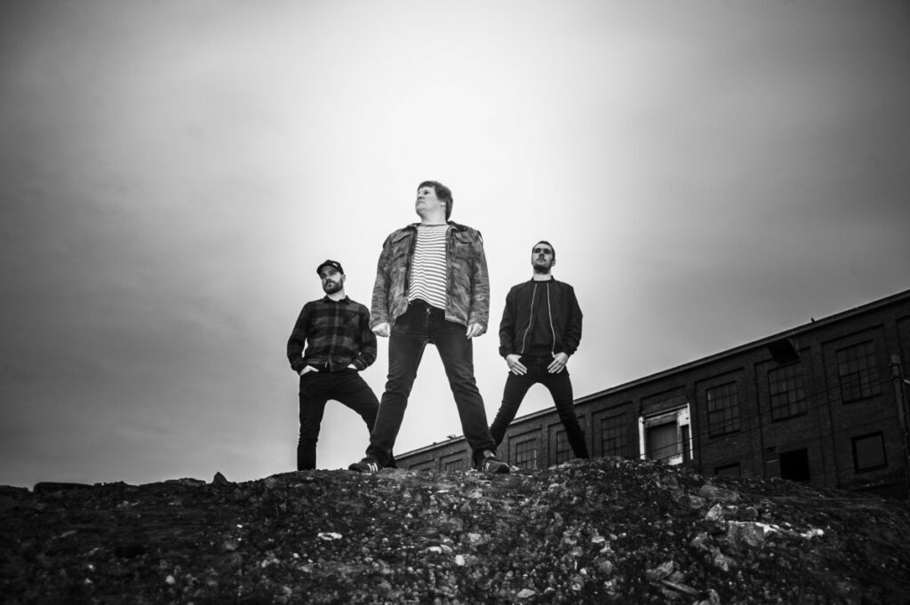 FREEDUMB kehren mit neuem Album "Social Hangover" zurück - AWAY FROM LIFE